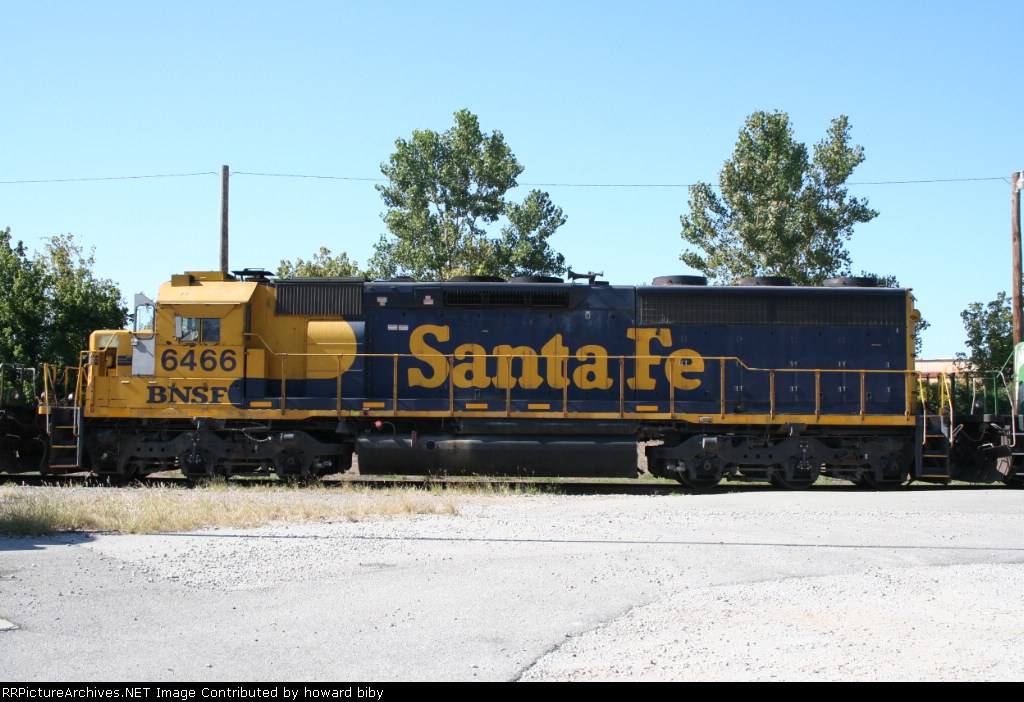 BNSF 6466 on the Cherokee Yard wye